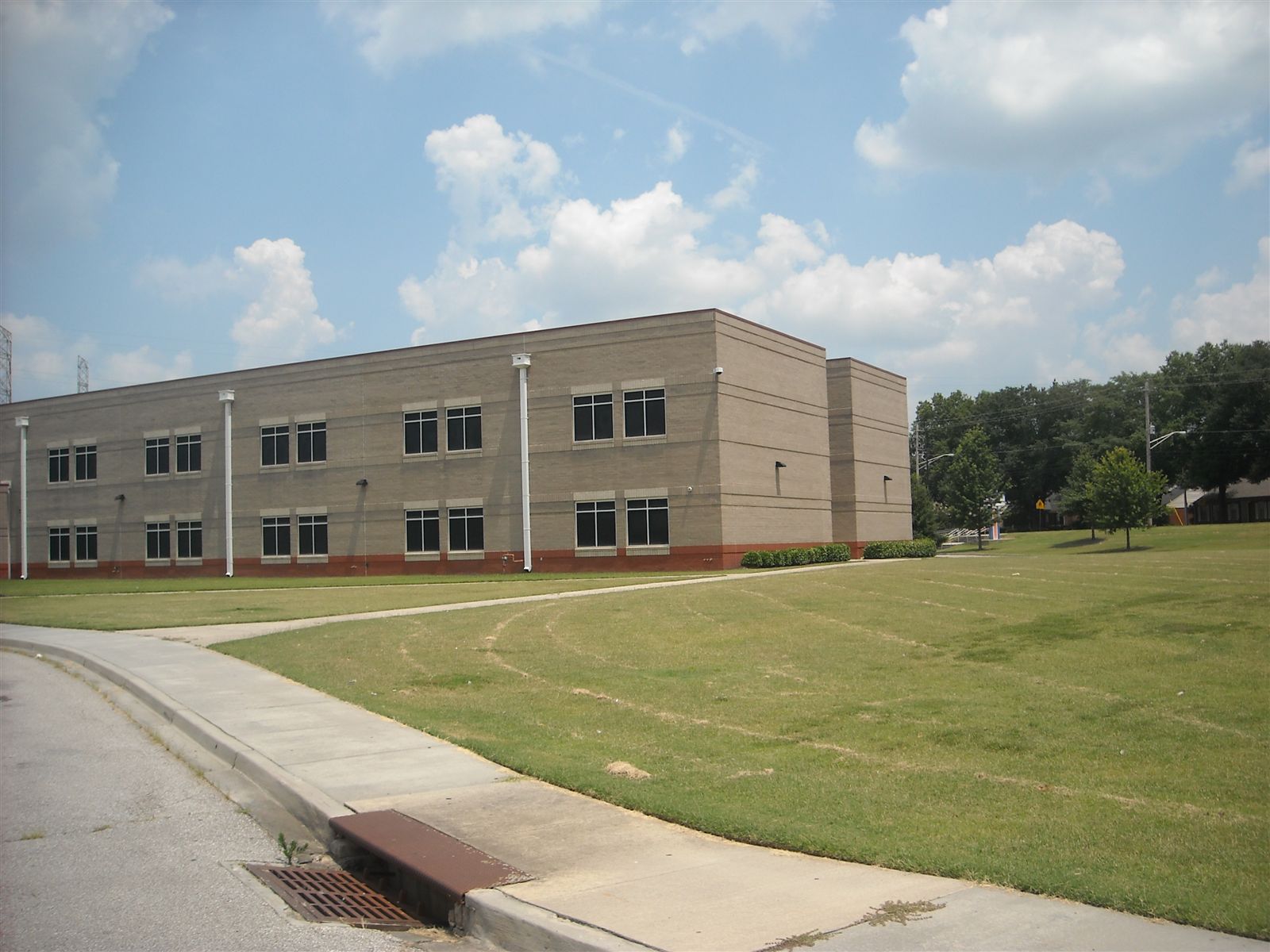 Locations Hub - Ridgeway Middle School